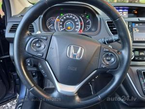 Blue Honda CR-V 2017 in Tallinn, with an engine capacity of 2.00 L and mileage of 115 thousand km for 17800 €, photo 12 on AUTOMOTO.COM.LV