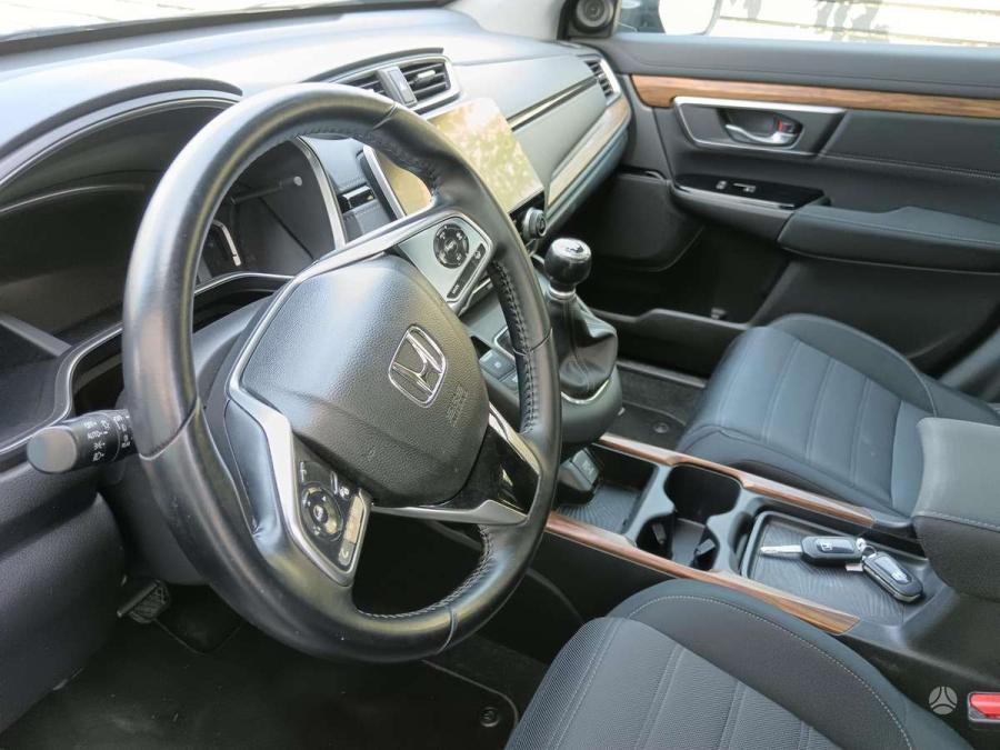 Zils Honda CR-V 2019 Marijampole, ar dzinēja tilpumu 1.50 L un nobraukumu 158 tūkst. km par 16650 €, foto 12 vietnē AUTOMOTO.COM.LV