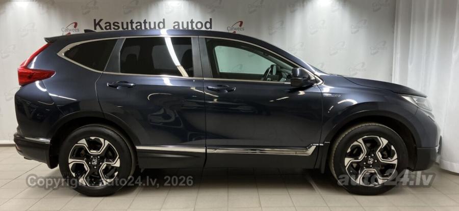 Zils Honda CR-V 2020 Tallina, ar dzinēja tilpumu 2.00 L un nobraukumu 139 tūkst. km par 24300 €, foto 4 vietnē AUTOMOTO.COM.LV