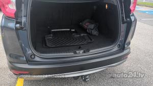 Blue Honda CR-V 2021 in Parnu, with an engine capacity of 2.00 L and mileage of 80 thousand km for 25900 €, photo 10 on AUTOMOTO.COM.LV