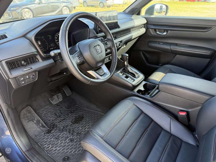 Blue Honda CR-V 2025 in Vilnius, with an engine capacity of 2.00 L and mileage of 4 thousand km for 34500 €, photo 18 on AUTOMOTO.COM.LV