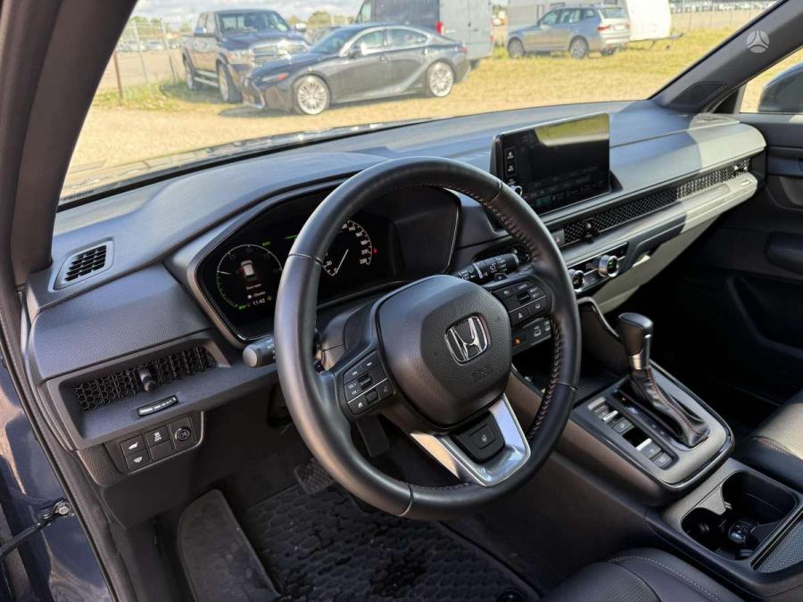 Blue Honda CR-V 2025 in Vilnius, with an engine capacity of 2.00 L and mileage of 4 thousand km for 34500 €, photo 20 on AUTOMOTO.COM.LV