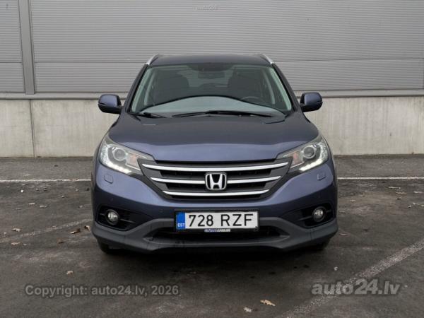 Blue Honda CR-V 2014 in Tartu, with an engine capacity of 2.20 L and mileage of 249 thousand km for 9200 €, photo 2 on AUTOMOTO.COM.LV