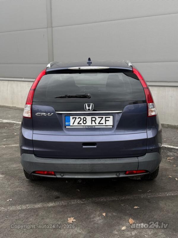 Blue Honda CR-V 2014 in Tartu, with an engine capacity of 2.20 L and mileage of 249 thousand km for 9200 €, photo 5 on AUTOMOTO.COM.LV
