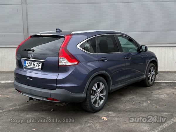 Blue Honda CR-V 2014 in Tartu, with an engine capacity of 2.20 L and mileage of 249 thousand km for 9200 €, photo 6 on AUTOMOTO.COM.LV