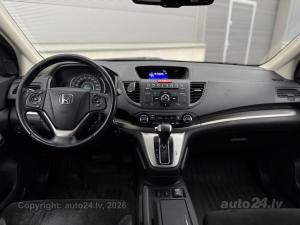 Blue Honda CR-V 2014 in Tartu, with an engine capacity of 2.20 L and mileage of 249 thousand km for 9200 €, photo 7 on AUTOMOTO.COM.LV