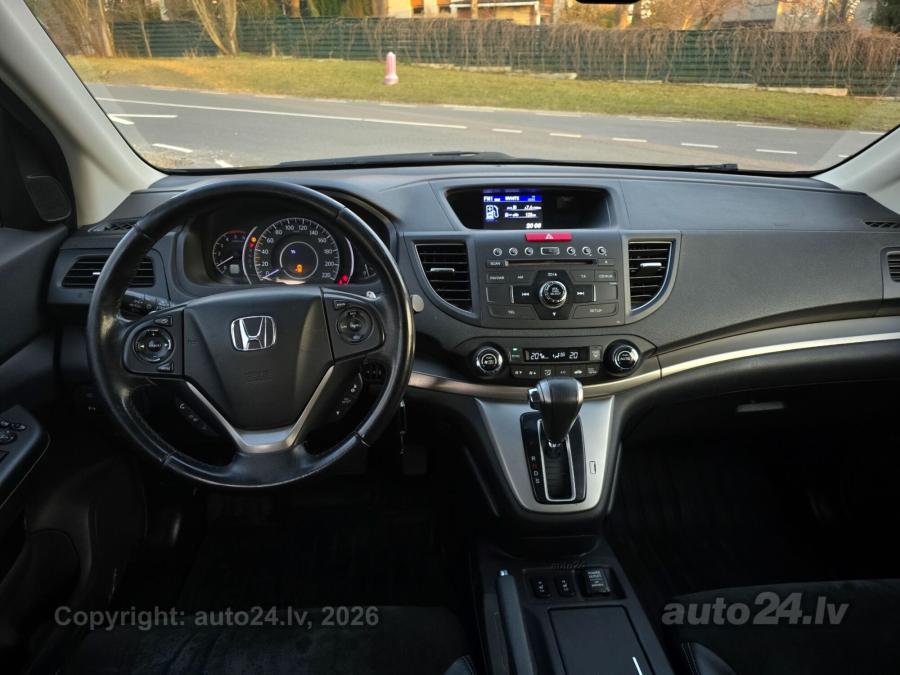 Zils Honda CR-V 2014 Tallina, ar dzinēja tilpumu 2.20 L un nobraukumu 249 tūkst. km par 8990 €, foto 9 vietnē AUTOMOTO.COM.LV