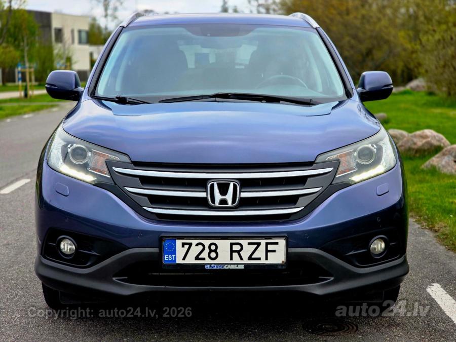 Zils Honda CR-V 2014 Tallina, ar dzinēja tilpumu 2.20 L un nobraukumu 249 tūkst. km par 8490 €, foto 3 vietnē AUTOMOTO.COM.LV