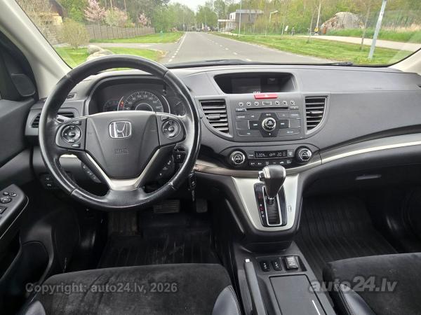 Zils Honda CR-V 2014 Tallina, ar dzinēja tilpumu 2.20 L un nobraukumu 249 tūkst. km par 8490 €, foto 6 vietnē AUTOMOTO.COM.LV