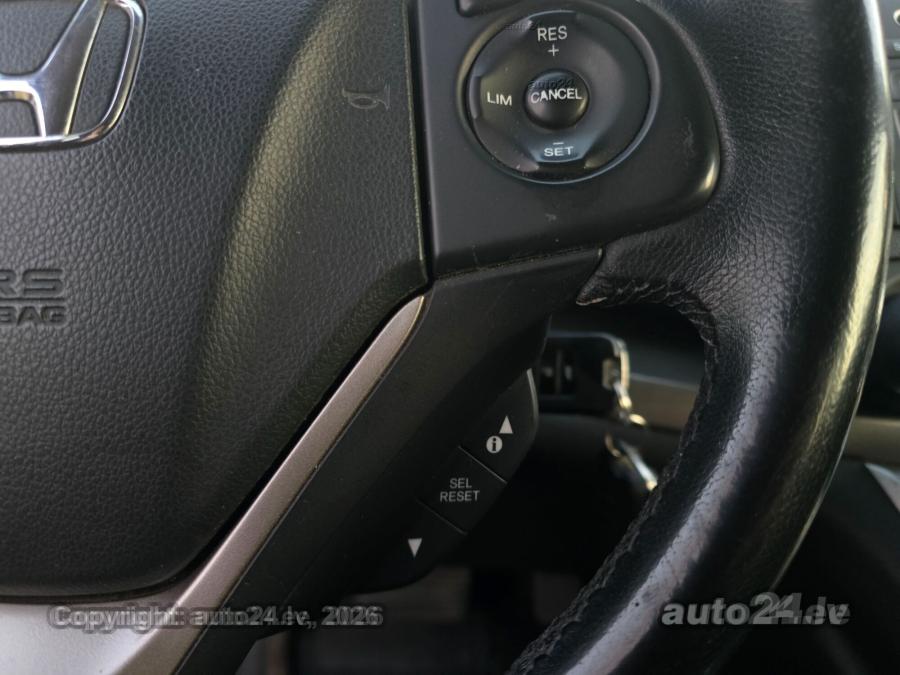 Zils Honda CR-V 2014 Tallina, ar dzinēja tilpumu 2.20 L un nobraukumu 249 tūkst. km par 8490 €, foto 13 vietnē AUTOMOTO.COM.LV