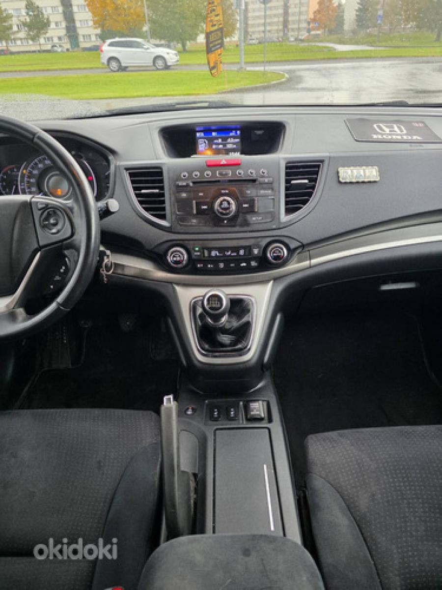 Zils Honda CR-V 2014 Jehvi, ar dzinēja tilpumu 1.60 L un nobraukumu 233 tūkst. km par 8990 €, foto 16 vietnē AUTOMOTO.COM.LV