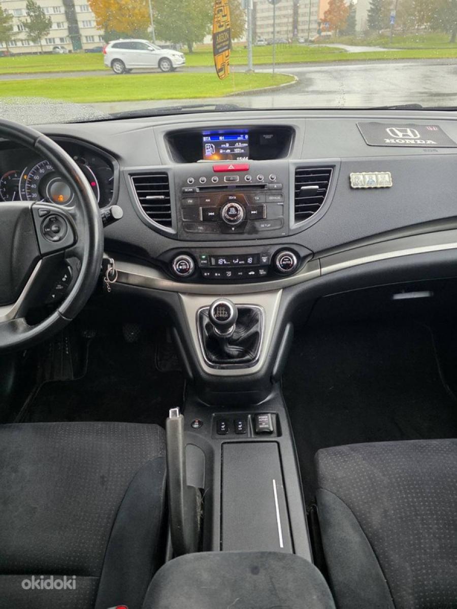 Zils Honda CR-V 2014 Jehvi, ar dzinēja tilpumu 1.60 L un nobraukumu 233 tūkst. km par 8990 €, foto 31 vietnē AUTOMOTO.COM.LV