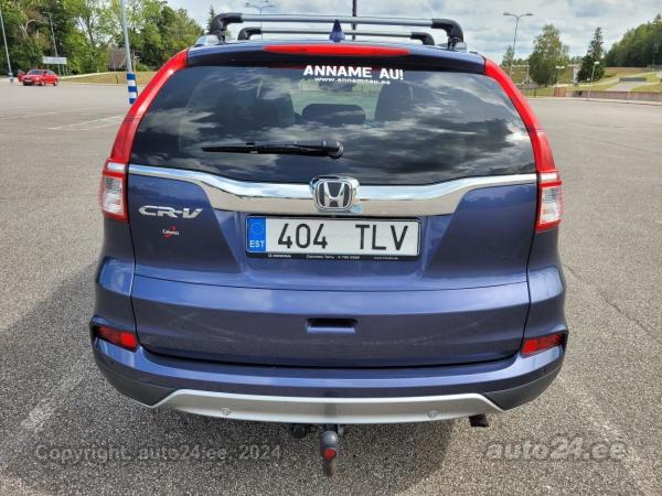 Zils Honda CR-V 2016 Tallina, ar dzinēja tilpumu 2.00 L un nobraukumu 187 tūkst. km par 13800 €, foto 4 vietnē AUTOMOTO.COM.LV