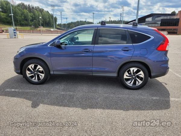Zils Honda CR-V 2016 Tallina, ar dzinēja tilpumu 2.00 L un nobraukumu 187 tūkst. km par 13800 €, foto 7 vietnē AUTOMOTO.COM.LV