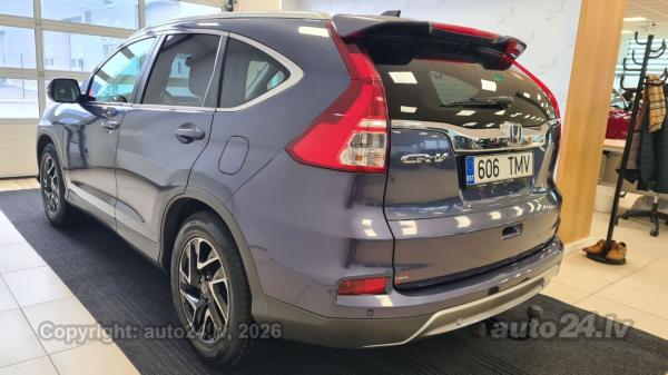 Zils Honda CR-V 2017 Tartu, ar dzinēja tilpumu 2.00 L un nobraukumu 105 tūkst. km par 14900 €, foto 4 vietnē AUTOMOTO.COM.LV