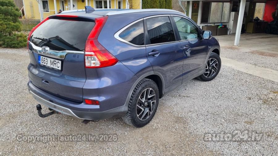 Zils Honda CR-V 2017 Tallina, ar dzinēja tilpumu 2.00 L un nobraukumu 74 tūkst. km par 17899 €, foto 4 vietnē AUTOMOTO.COM.LV