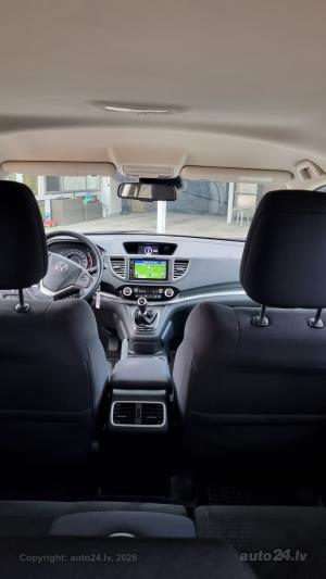Zils Honda CR-V 2017 Tallina, ar dzinēja tilpumu 2.00 L un nobraukumu 74 tūkst. km par 17899 €, foto 5 vietnē AUTOMOTO.COM.LV