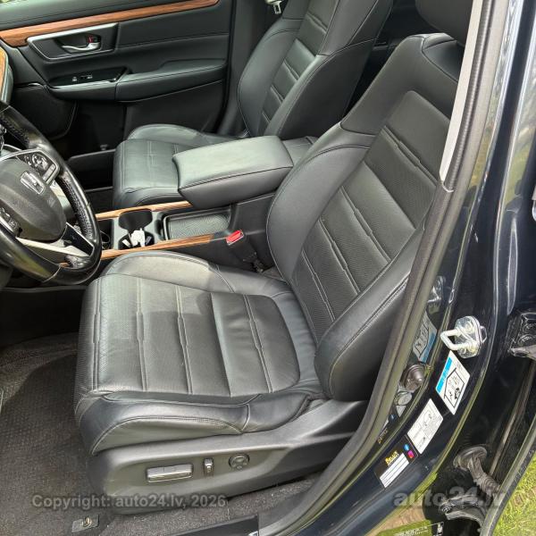 Zils Honda CR-V 2020 Tallina, ar dzinēja tilpumu 2.00 L un nobraukumu 145 tūkst. km par 24000 €, foto 4 vietnē AUTOMOTO.COM.LV