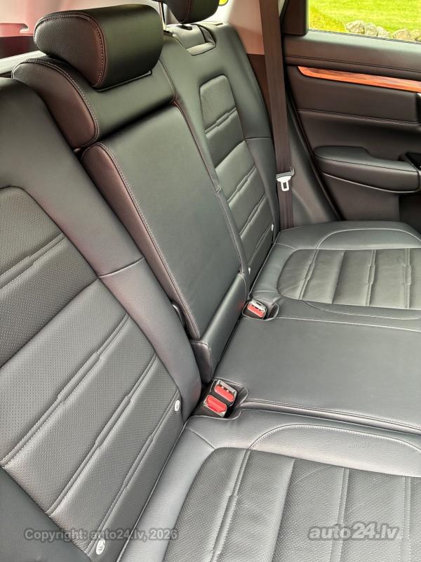 Zils Honda CR-V 2020 Tallina, ar dzinēja tilpumu 2.00 L un nobraukumu 145 tūkst. km par 24000 €, foto 6 vietnē AUTOMOTO.COM.LV