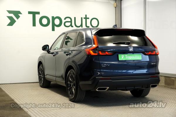 Blue Honda CR-V 2024 in Tallinn, with an engine capacity of 2.00 L and mileage of 53 thousand km for 39900 €, photo 3 on AUTOMOTO.COM.LV
