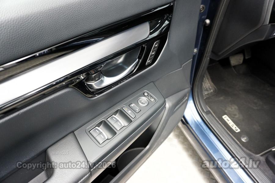 Zils Honda CR-V 2024 Tallina, ar dzinēja tilpumu 2.00 L un nobraukumu 53 tūkst. km par 39900 €, foto 8 vietnē AUTOMOTO.COM.LV