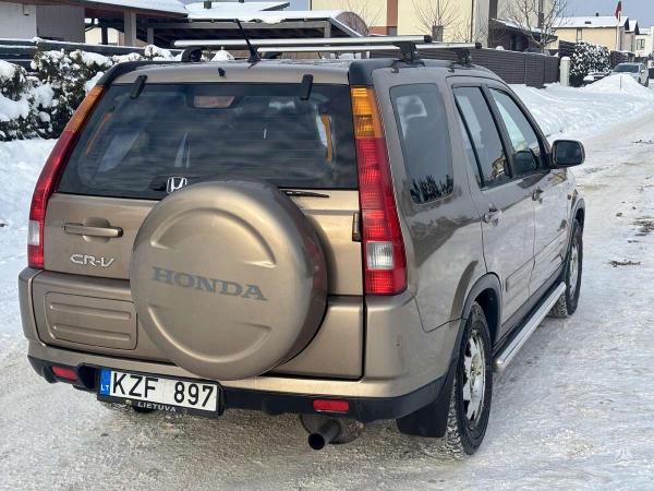 Brown Honda CR-V 2003 in Vilnius, with an engine capacity of 2.00 L and mileage of 350 thousand km for 2400 €, photo 5 on AUTOMOTO.COM.LV