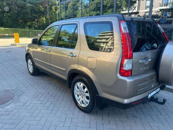 Brūns Honda CR-V 2005 Viļņa, ar dzinēja tilpumu 2.00 L un nobraukumu 291 tūkst. km par 2700 €, foto 7 vietnē AUTOMOTO.COM.LV