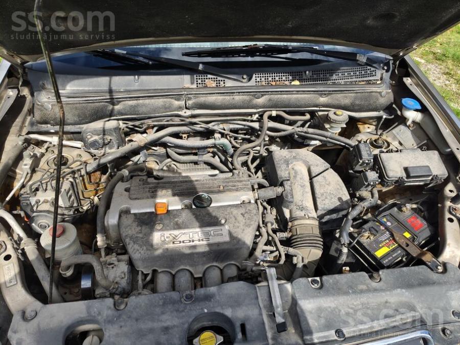 Brown Honda CR-V 2006 in Valmiera, with an engine capacity of 2.00 L and mileage of 340 thousand km for 650 €, photo 11 on AUTOMOTO.COM.LV