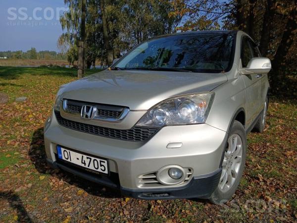 Brūns Honda CR-V 2007 Jelgava, ar dzinēja tilpumu 2.20 L un nobraukumu 331 tūkst. km par 4780 €, foto 3 vietnē AUTOMOTO.COM.LV