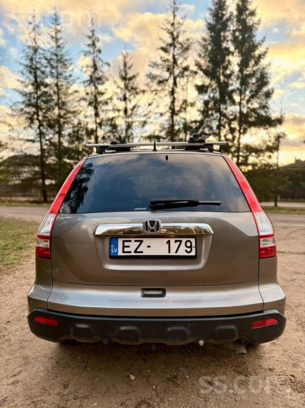 Brūns Honda CR-V 2008 Rīga, ar dzinēja tilpumu 2.20 L un nobraukumu 315 tūkst. km par 6500 €, foto 5 vietnē AUTOMOTO.COM.LV