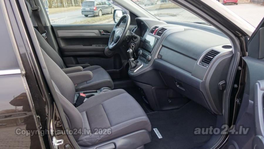 Brūns Honda CR-V 2008 Tartu, ar dzinēja tilpumu 2.20 L un nobraukumu 250 tūkst. km par 6990 €, foto 12 vietnē AUTOMOTO.COM.LV