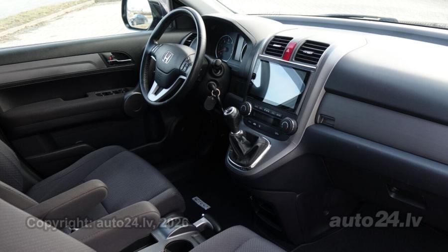 Brūns Honda CR-V 2008 Tartu, ar dzinēja tilpumu 2.20 L un nobraukumu 250 tūkst. km par 6990 €, foto 13 vietnē AUTOMOTO.COM.LV