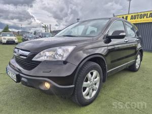 Brown Honda CR-V 2008 in Liepaja, with an engine capacity of 2.00 L and mileage of 175 thousand km for 5300 €, photo  on AUTOMOTO.COM.LV