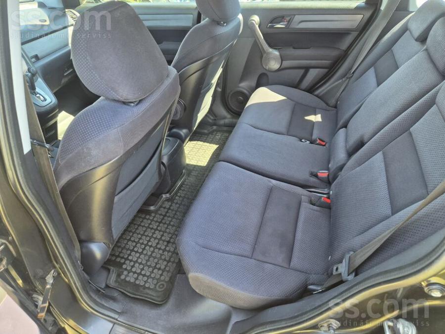 Brūns Honda CR-V 2008 Liepāja, ar dzinēja tilpumu 2.00 L un nobraukumu 175 tūkst. km par 5300 €, foto 15 vietnē AUTOMOTO.COM.LV