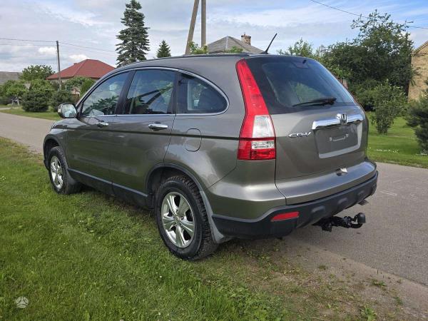 Brūns Honda CR-V 2008 Šauļi, ar dzinēja tilpumu 2.20 L un nobraukumu 270 tūkst. km par 3999 €, foto 3 vietnē AUTOMOTO.COM.LV