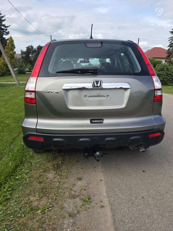 Brūns Honda CR-V 2008 Šauļi, ar dzinēja tilpumu 2.20 L un nobraukumu 270 tūkst. km par 3999 €, foto 4 vietnē AUTOMOTO.COM.LV