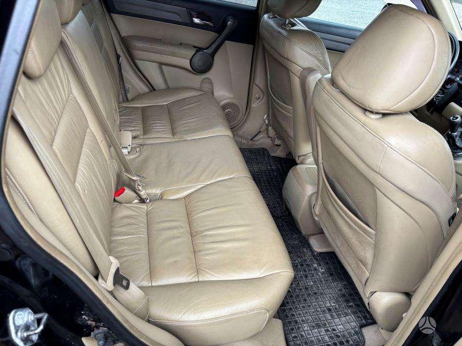 Brūns Honda CR-V 2008 Rīga, ar dzinēja tilpumu 2.20 L un nobraukumu 346 tūkst. km par 2990 €, foto 9 vietnē AUTOMOTO.COM.LV