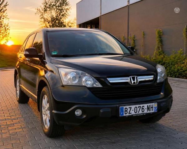 Brūns Honda CR-V 2008 Viļņa, ar dzinēja tilpumu 2.20 L un nobraukumu 223 tūkst. km par 5850 €, foto 1 vietnē AUTOMOTO.COM.LV