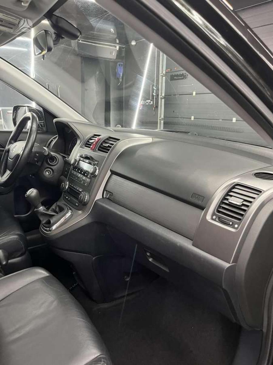 Brown Honda CR-V 2008 in Kaunas, with an engine capacity of 2.20 L and mileage of 225 thousand km for 5950 €, photo 15 on AUTOMOTO.COM.LV