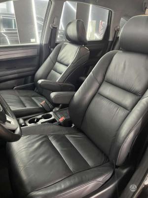 Brown Honda CR-V 2008 in Kaunas, with an engine capacity of 2.20 L and mileage of 225 thousand km for 5950 €, photo 19 on AUTOMOTO.COM.LV