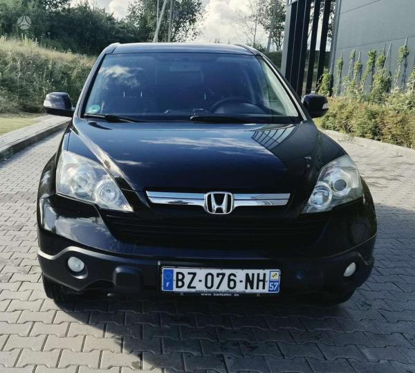 Brown Honda CR-V 2008 in Vilnius, with an engine capacity of 2.20 L and mileage of 223 thousand km for 5850 €, photo 4 on AUTOMOTO.COM.LV