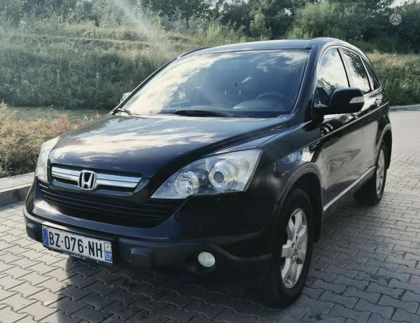 Brown Honda CR-V 2008 in Vilnius, with an engine capacity of 2.20 L and mileage of 223 thousand km for 5850 €, photo 5 on AUTOMOTO.COM.LV