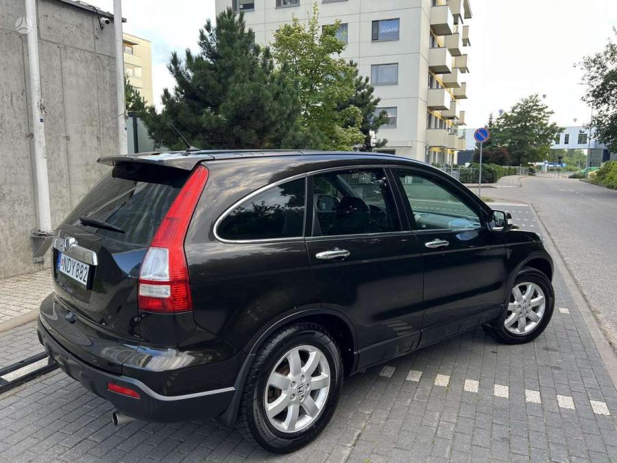 Brown Honda CR-V 2008 in Vilnius, with an engine capacity of 2.00 L and mileage of 256 thousand km for 4650 €, photo 17 on AUTOMOTO.COM.LV