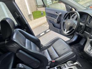 Brown Honda CR-V 2008 in Vilnius, with an engine capacity of 2.00 L and mileage of 256 thousand km for 4650 €, photo 33 on AUTOMOTO.COM.LV