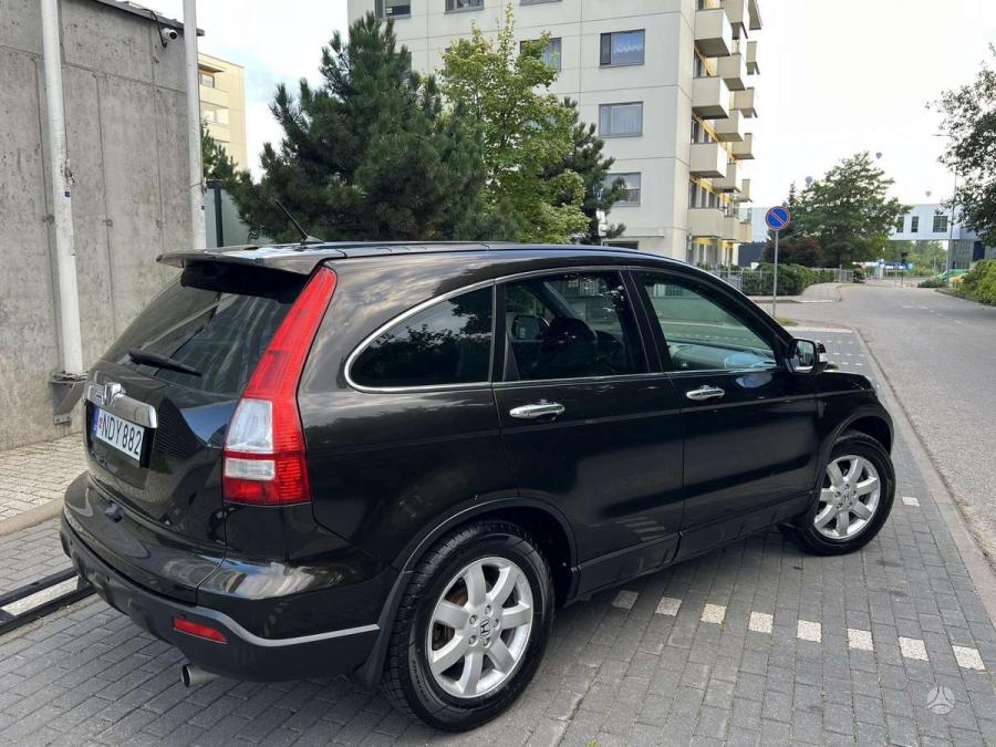 Brown Honda CR-V 2008 in Vilnius, with an engine capacity of 2.00 L and mileage of 255 thousand km for 4950 €, photo 15 on AUTOMOTO.COM.LV