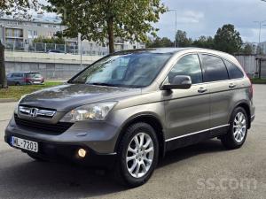 Brown Honda CR-V 2008 in Riga, with an engine capacity of 2.00 L and mileage of 250 thousand km for 4770 €, photo  on AUTOMOTO.COM.LV