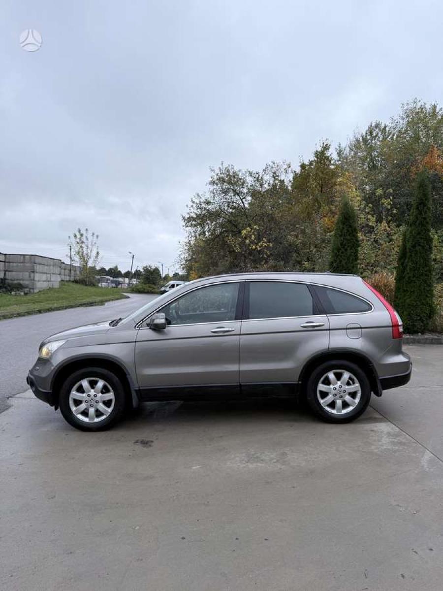 Brown Honda CR-V 2008 in Kaunas, with an engine capacity of 2.00 L and mileage of 251 thousand km for 4400 €, photo 6 on AUTOMOTO.COM.LV