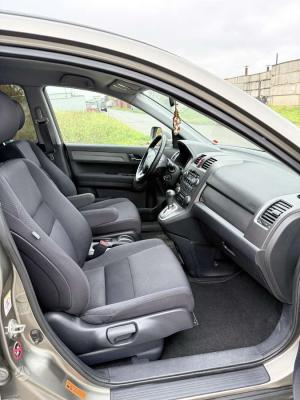 Brown Honda CR-V 2008 in Kaunas, with an engine capacity of 2.00 L and mileage of 251 thousand km for 4400 €, photo 18 on AUTOMOTO.COM.LV