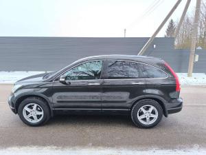 Brown Honda CR-V 2009 in Marijampole, with an engine capacity of 2.20 L and mileage of 298 thousand km for 4850 €, photo 2 on AUTOMOTO.COM.LV