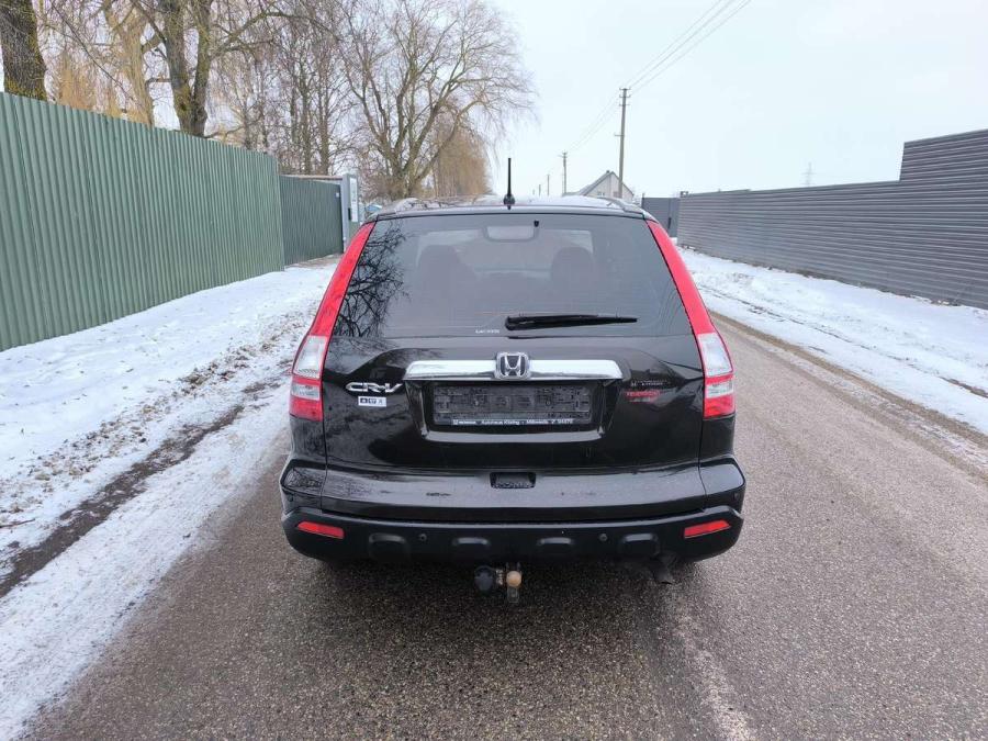 Brown Honda CR-V 2009 in Marijampole, with an engine capacity of 2.20 L and mileage of 298 thousand km for 4850 €, photo 4 on AUTOMOTO.COM.LV